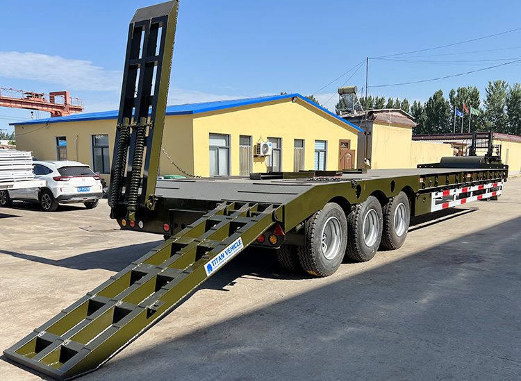 Tri Axle Lowboy Trailers for Sale Near Me in Tanzania